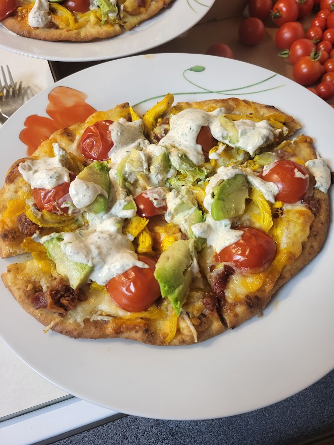 What Are We Making Monday? ~~Chicken Avocado Pizza | Robin Michael